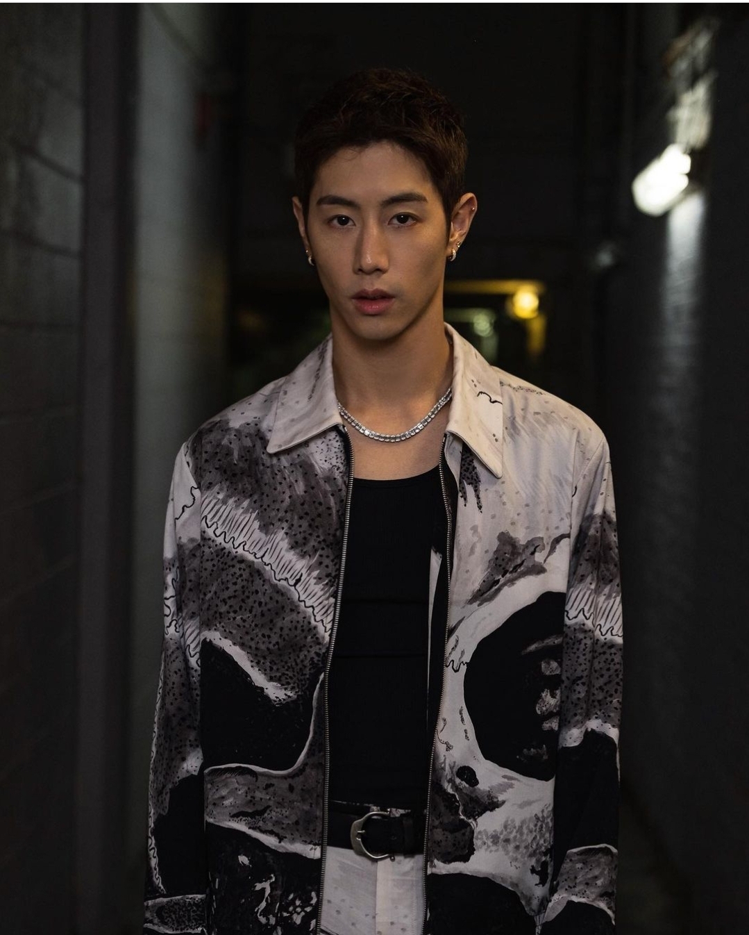 หัวใจจะวาย! "มาร์ค ต้วน" ขึ้นเทรนด์โลก ถ่ายแบบสุดเซ็กซี่ ชาวเน็ตคอมเมนต์ หลุดโฟกัส?