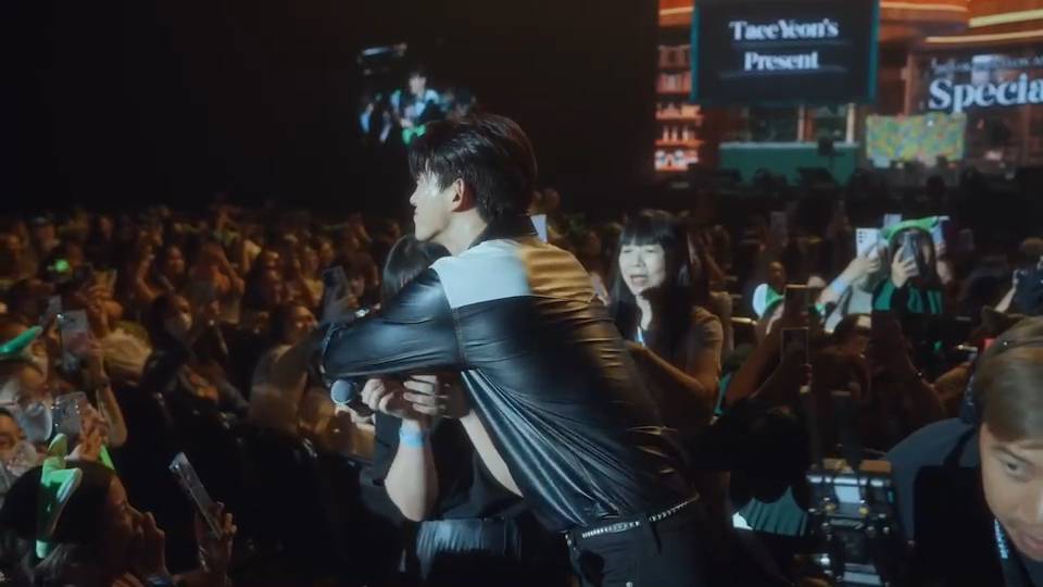 สมการรอคอยตลอด 7 ปี! ‘GMM SHOW’ เสิร์ฟโมเมนต์แห่งความคิดถึงเต็มอิ่ม กับ ‘OK TAECYEON’