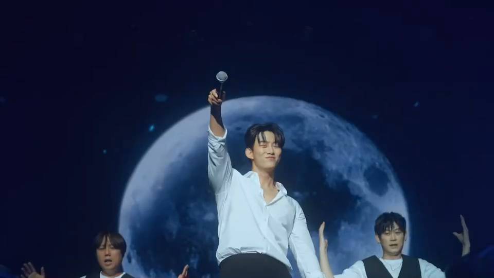 สมการรอคอยตลอด 7 ปี! ‘GMM SHOW’ เสิร์ฟโมเมนต์แห่งความคิดถึงเต็มอิ่ม กับ ‘OK TAECYEON’