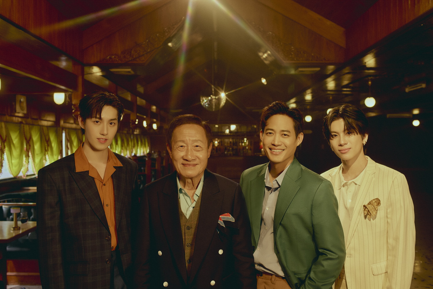 เริ่ดเกินคุณน้า! เฉลยแล้ว “ปาป้า โลโล่” (PAPA LOLO) คือใคร พร้อมเปิดตัว ...